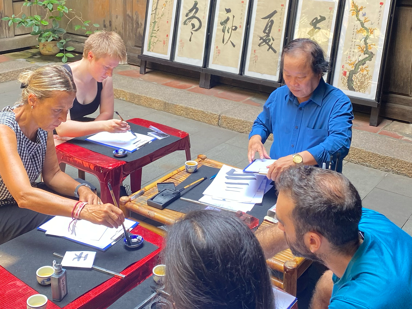 Vietnamese Calligraphy Class in Hoi An - Kaya Wanderlust